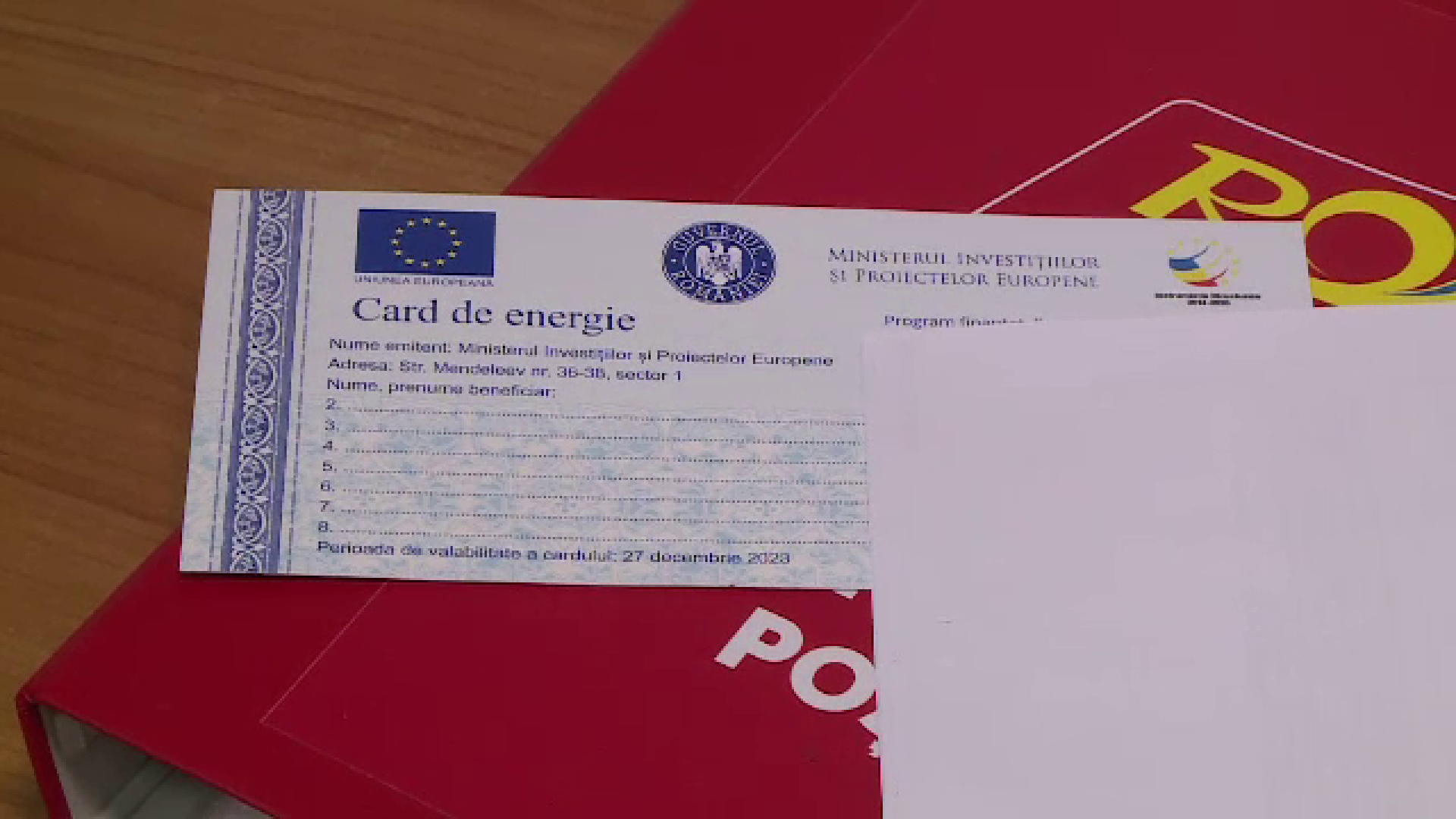 Atenție, românii cu carduri de energie! Ce trebuie să faci TU înainte ...